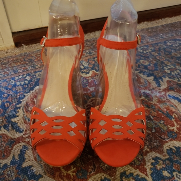 BCBGeneration | Shoes | Bcbgeneration Maxred Nubuck Sandal | Poshmark